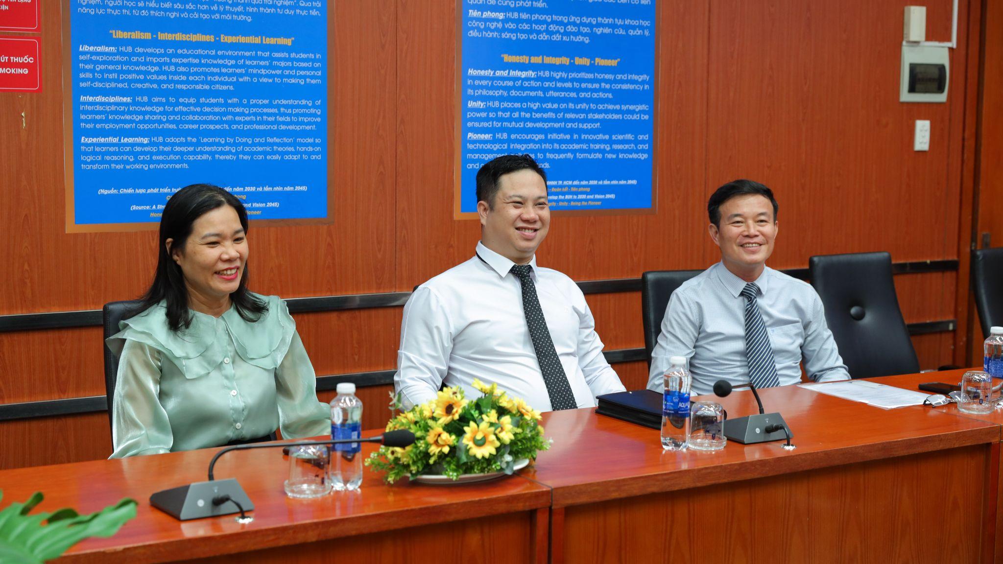 Viện Đào tạo Quốc tế (SaigonISB) - Trường Đại học Ngân hàng TPHCM đạt ...